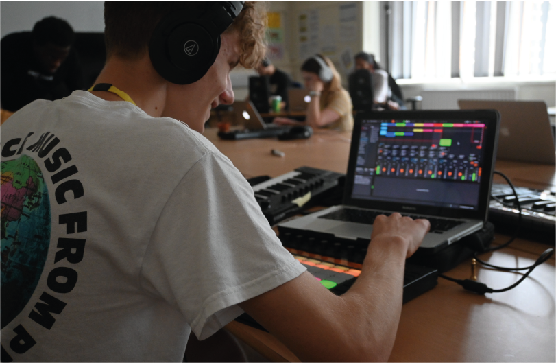 Discover young composers’ music in our new Summer School Collection ...